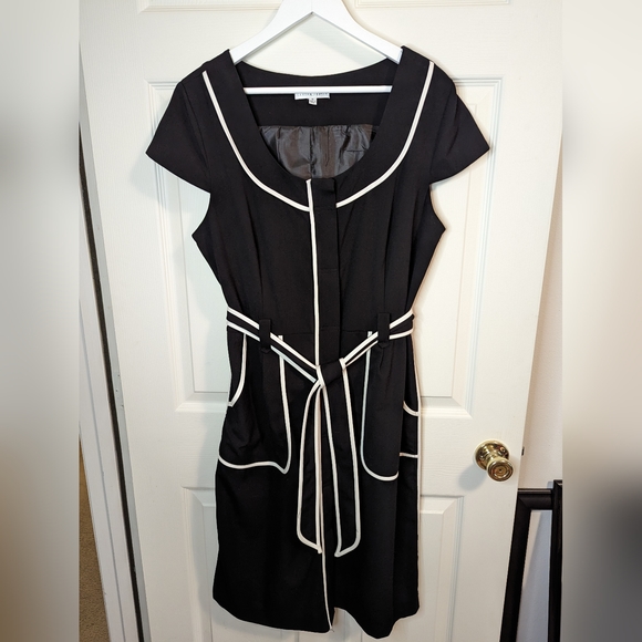 Sandra Darren | Dresses | Sandra Darren Black And White Button Front ...